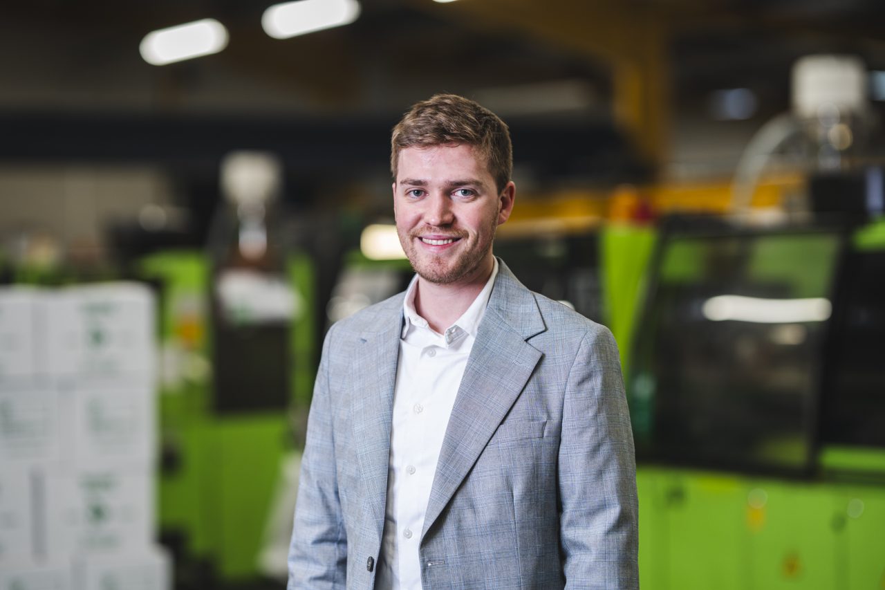 Meet the team - Regina Plastic Injection Moulding